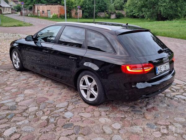 Melns Audi A4 2012 Kuldīga, ar dzinēja tilpumu 2.00 L un nobraukumu 360 tūkst. km par 6750 €, foto 4 vietnē AUTOMOTO.COM.LV