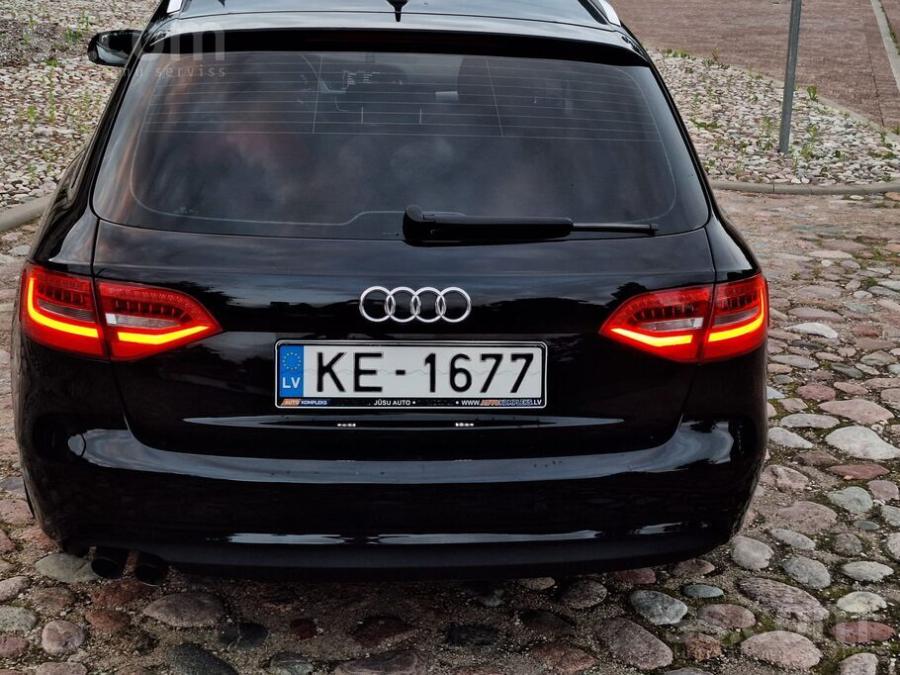 Melns Audi A4 2012 Kuldīga, ar dzinēja tilpumu 2.00 L un nobraukumu 360 tūkst. km par 6750 €, foto 6 vietnē AUTOMOTO.COM.LV