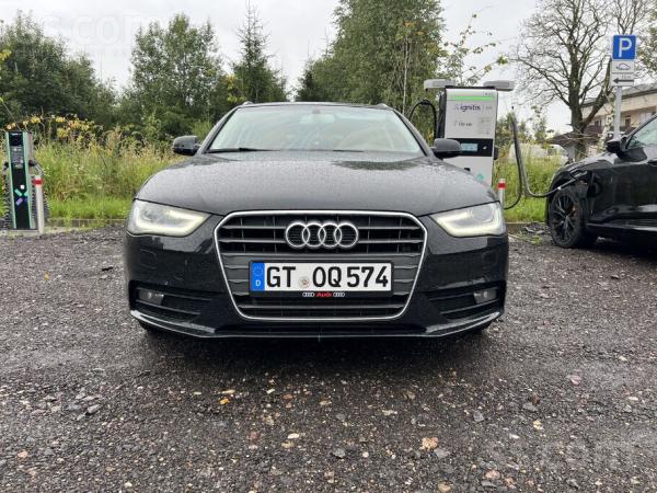 Melns Audi A4 2012 Daugavpils, ar dzinēja tilpumu 2.00 L un nobraukumu 251 tūkst. km par 7620 €, foto 1 vietnē AUTOMOTO.COM.LV