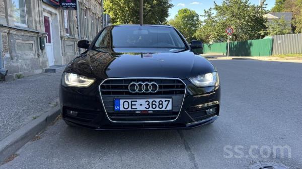 Melns Audi A4 2012 Daugavpils, ar dzinēja tilpumu 2.00 L un nobraukumu 251 tūkst. km par 7620 €, foto 8 vietnē AUTOMOTO.COM.LV