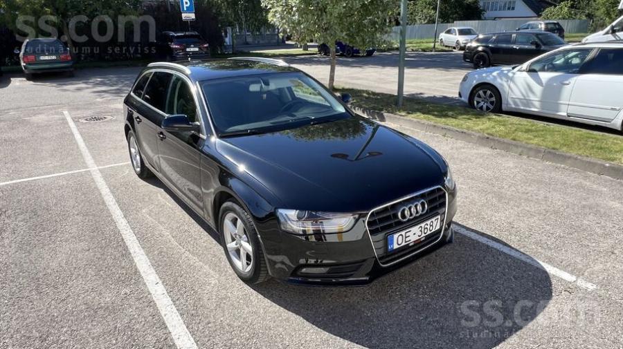 Melns Audi A4 2012 Daugavpils, ar dzinēja tilpumu 2.00 L un nobraukumu 251 tūkst. km par 7620 €, foto 24 vietnē AUTOMOTO.COM.LV