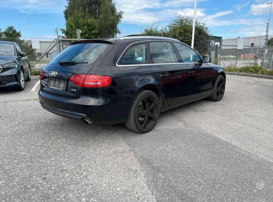 Black Audi A4 2012 in Vilnius, with an engine capacity of 1.80 L and mileage of 234 thousand km for 5300 €, photo 8 on AUTOMOTO.COM.LV