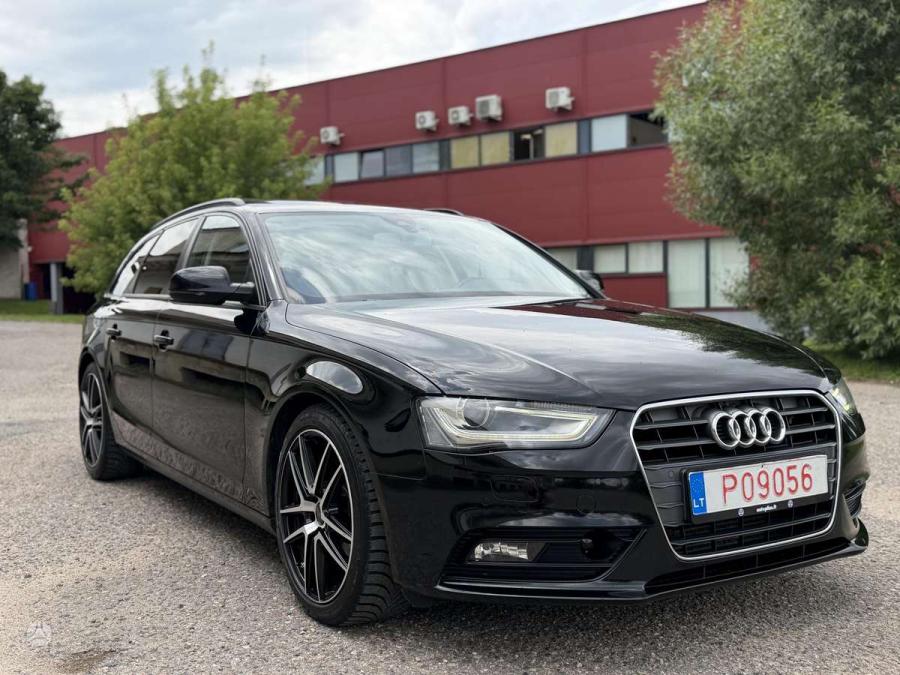 Melns Audi A4 2012 Utena, ar dzinēja tilpumu 1.97 L un nobraukumu 268 tūkst. km par 7350 €, foto 10 vietnē AUTOMOTO.COM.LV