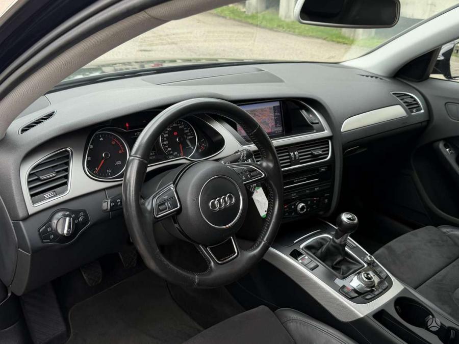 Melns Audi A4 2012 Utena, ar dzinēja tilpumu 1.97 L un nobraukumu 268 tūkst. km par 7350 €, foto 13 vietnē AUTOMOTO.COM.LV