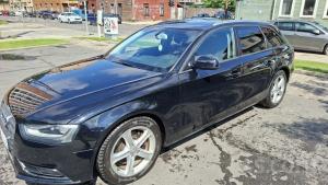 Melns Audi A4 2012 Rīga, ar dzinēja tilpumu 2.00 L un nobraukumu 261 tūkst. km par 7650 €, foto  vietnē AUTOMOTO.COM.LV
