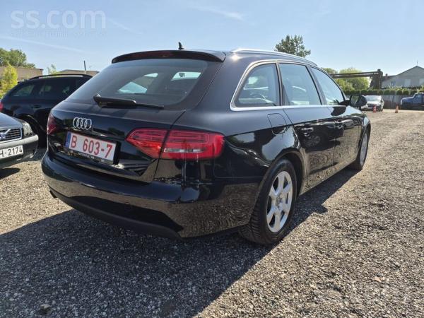 Black Audi A4 2012 in Daugavpils, with an engine capacity of 2.00 L and mileage of 0 thousand km for 6750 €, photo 5 on AUTOMOTO.COM.LV