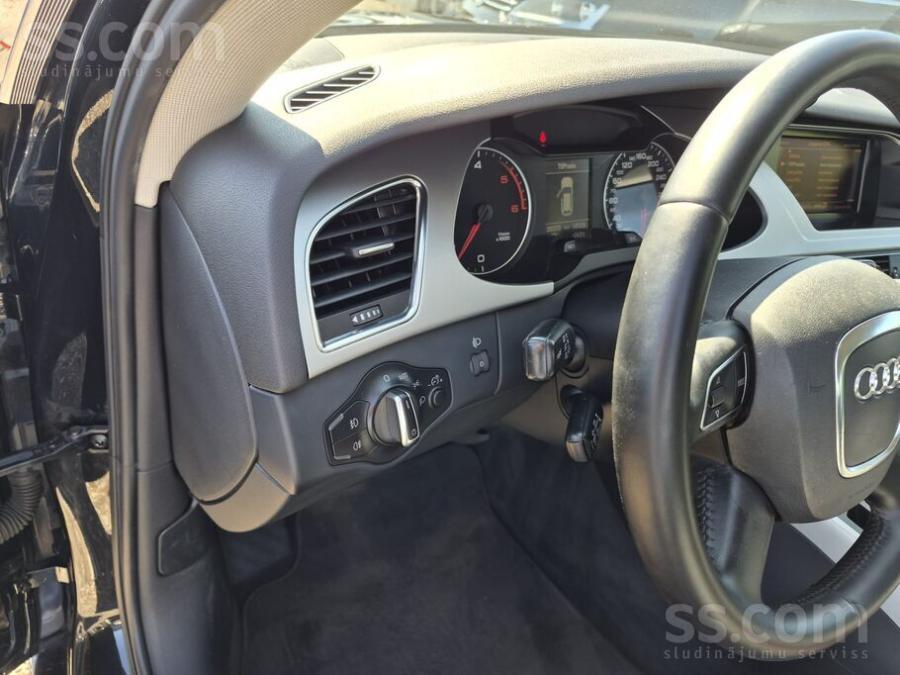Black Audi A4 2012 in Daugavpils, with an engine capacity of 2.00 L and mileage of 0 thousand km for 6750 €, photo 11 on AUTOMOTO.COM.LV