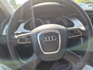 Black Audi A4 2012 in Daugavpils, with an engine capacity of 2.00 L and mileage of 0 thousand km for 6750 €, photo 13 on AUTOMOTO.COM.LV