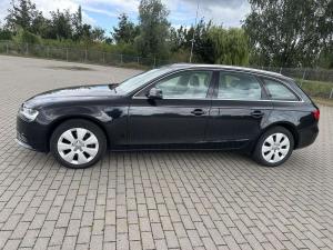Black Audi A4 2012 in Marijampole, with an engine capacity of 3.00 L and mileage of 215 thousand km for 5250 €, photo 3 on AUTOMOTO.COM.LV