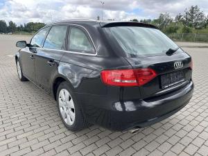 Black Audi A4 2012 in Marijampole, with an engine capacity of 3.00 L and mileage of 215 thousand km for 5250 €, photo 7 on AUTOMOTO.COM.LV