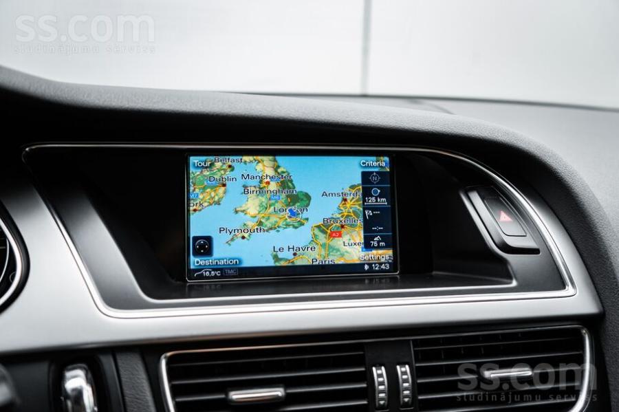 Black Audi A4 2012 in Riga, with an engine capacity of 3.00 L and mileage of 321 thousand km for 8800 €, photo 23 on AUTOMOTO.COM.LV