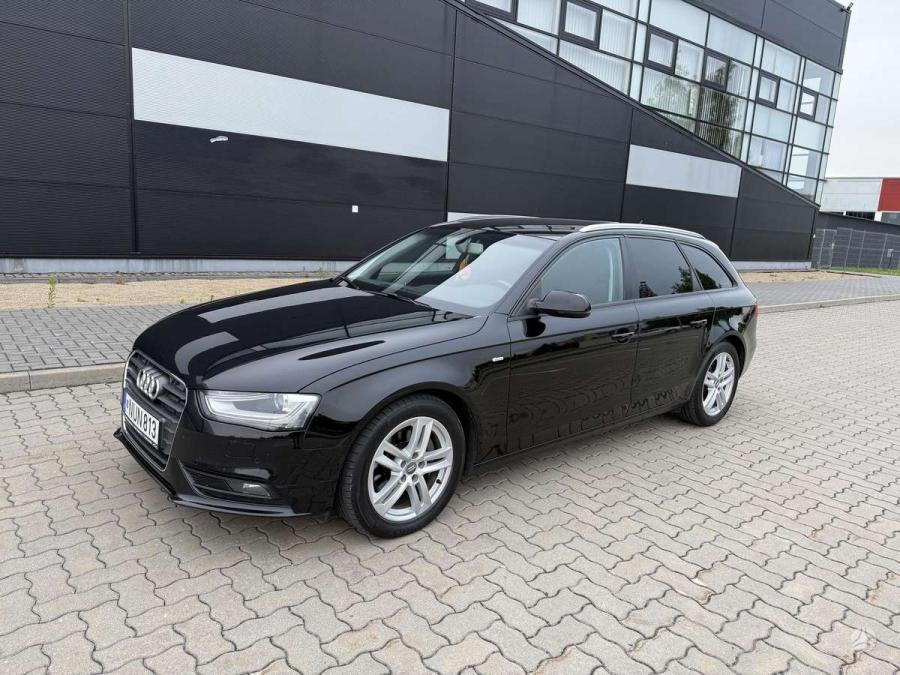 Black Audi A4 2012 in Panevezys, with an engine capacity of 2.97 L and mileage of 300 thousand km for 6900 €, photo 1 on AUTOMOTO.COM.LV