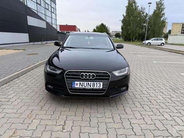 Black Audi A4 2012 in Panevezys, with an engine capacity of 2.97 L and mileage of 300 thousand km for 6900 €, photo 2 on AUTOMOTO.COM.LV