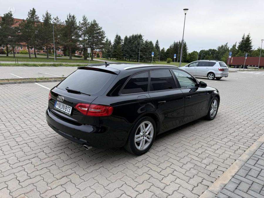 Black Audi A4 2012 in Panevezys, with an engine capacity of 2.97 L and mileage of 300 thousand km for 6900 €, photo 7 on AUTOMOTO.COM.LV