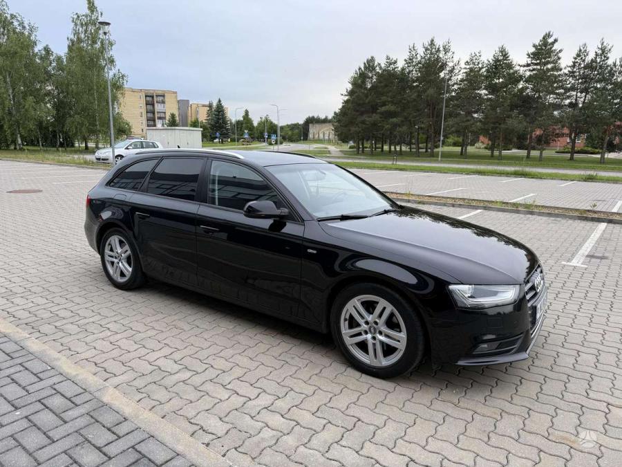 Black Audi A4 2012 in Panevezys, with an engine capacity of 2.97 L and mileage of 300 thousand km for 6900 €, photo 12 on AUTOMOTO.COM.LV
