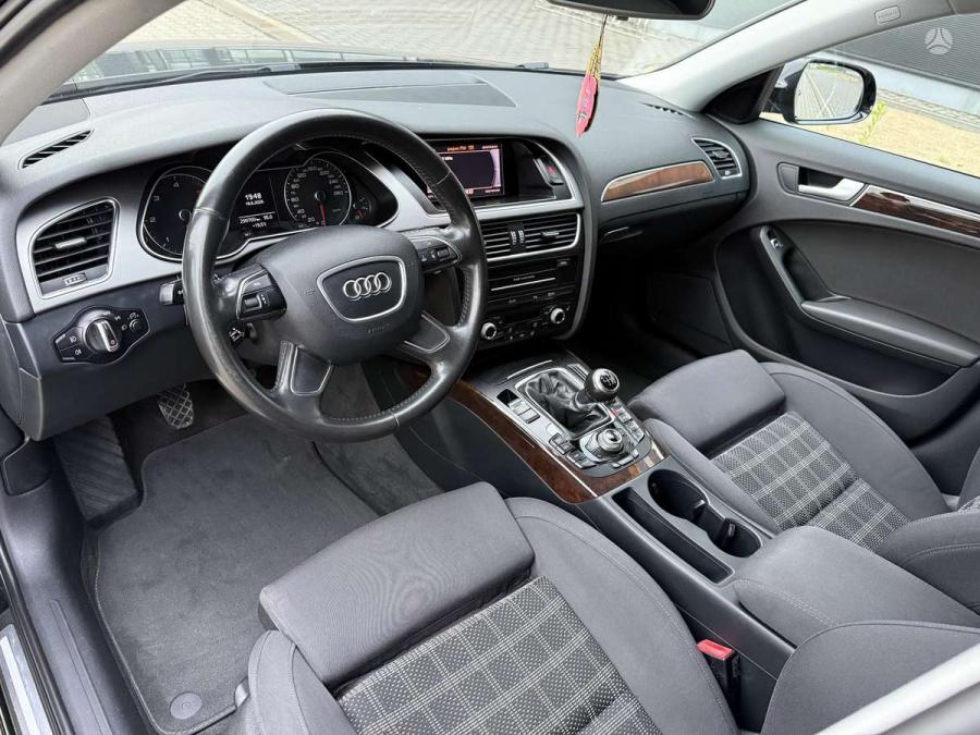 Black Audi A4 2012 in Panevezys, with an engine capacity of 2.97 L and mileage of 300 thousand km for 6900 €, photo 17 on AUTOMOTO.COM.LV