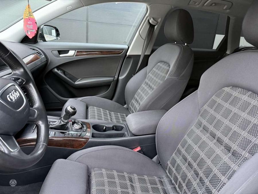 Black Audi A4 2012 in Panevezys, with an engine capacity of 2.97 L and mileage of 300 thousand km for 6900 €, photo 18 on AUTOMOTO.COM.LV