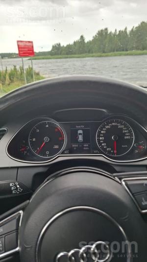 Black Audi A4 2012 in Riga, with an engine capacity of 2.00 L and mileage of 261 thousand km for 7550 €, photo 7 on AUTOMOTO.COM.LV