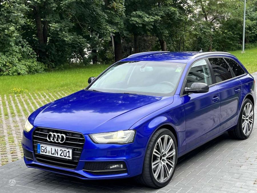 Black Audi A4 2012 in Trakai, with an engine capacity of 1.97 L and mileage of 262 thousand km for 7150 €, photo 12 on AUTOMOTO.COM.LV