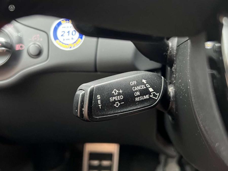 Black Audi A4 2012 in Trakai, with an engine capacity of 1.97 L and mileage of 262 thousand km for 7150 €, photo 28 on AUTOMOTO.COM.LV