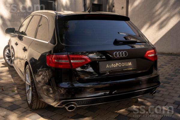 Melns Audi A4 2012 Rīga, ar dzinēja tilpumu 1.80 L un nobraukumu 260 tūkst. km par 8990 €, foto 3 vietnē AUTOMOTO.COM.LV