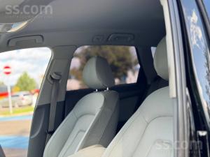 Black Audi A4 2012 in Riga, with an engine capacity of 2.00 L and mileage of 363 thousand km for 5350 €, photo 14 on AUTOMOTO.COM.LV