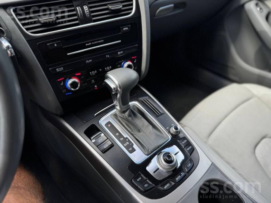Black Audi A4 2012 in Riga, with an engine capacity of 2.00 L and mileage of 363 thousand km for 5350 €, photo 15 on AUTOMOTO.COM.LV