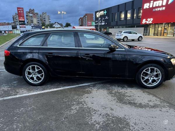 Black Audi A4 2012 in Klaipeda, with an engine capacity of 1.97 L and mileage of 300 thousand km for 5200 €, photo 10 on AUTOMOTO.COM.LV
