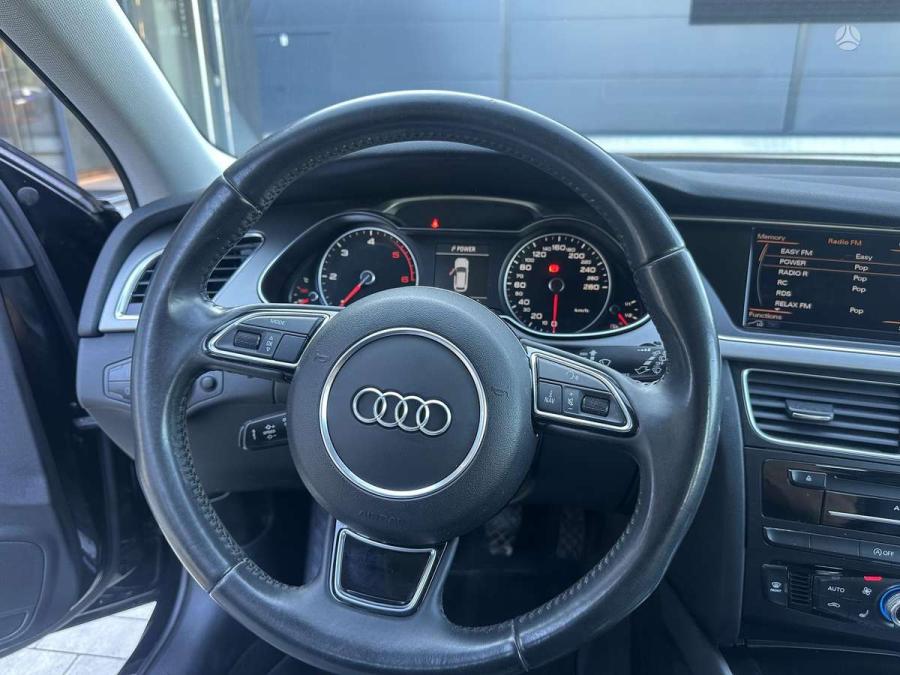 Black Audi A4 2012 in Siauliai, with an engine capacity of 1.97 L and mileage of 205 thousand km for 6550 €, photo 18 on AUTOMOTO.COM.LV