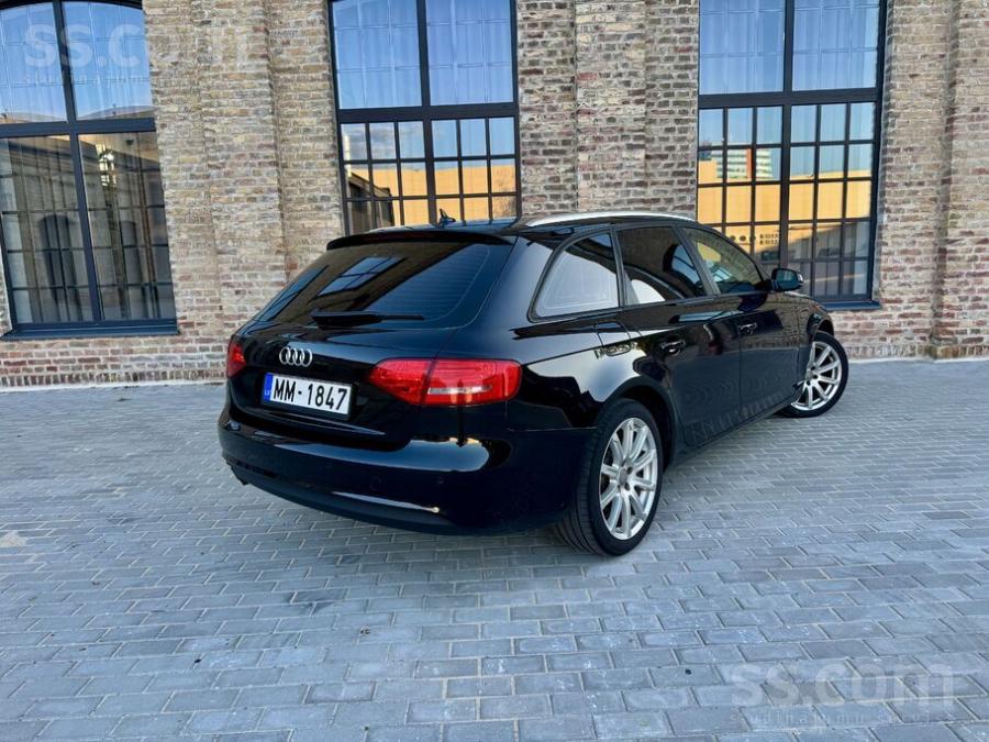 Black Audi A4 2012 in Riga, with an engine capacity of 2.00 L and mileage of 0 thousand km for 6400 €, photo 5 on AUTOMOTO.COM.LV