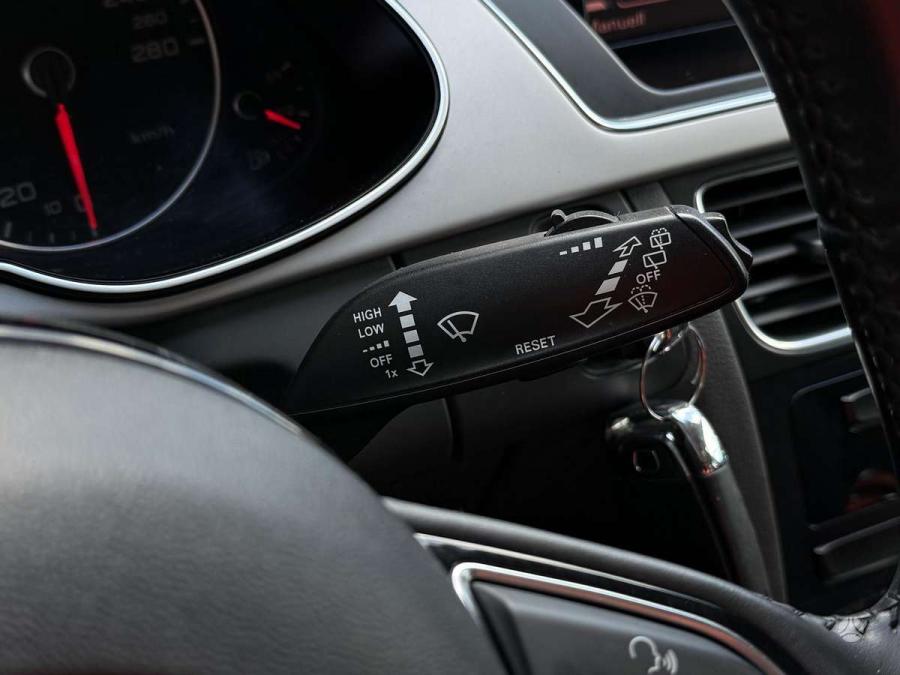 Melns Audi A4 2012 Kretinga, ar dzinēja tilpumu 1.97 L un nobraukumu 260 tūkst. km par 7999 €, foto 18 vietnē AUTOMOTO.COM.LV