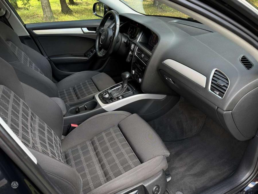 Melns Audi A4 2012 Kretinga, ar dzinēja tilpumu 1.97 L un nobraukumu 260 tūkst. km par 7999 €, foto 21 vietnē AUTOMOTO.COM.LV