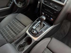 Melns Audi A4 2012 Kretinga, ar dzinēja tilpumu 1.97 L un nobraukumu 260 tūkst. km par 7999 €, foto 22 vietnē AUTOMOTO.COM.LV