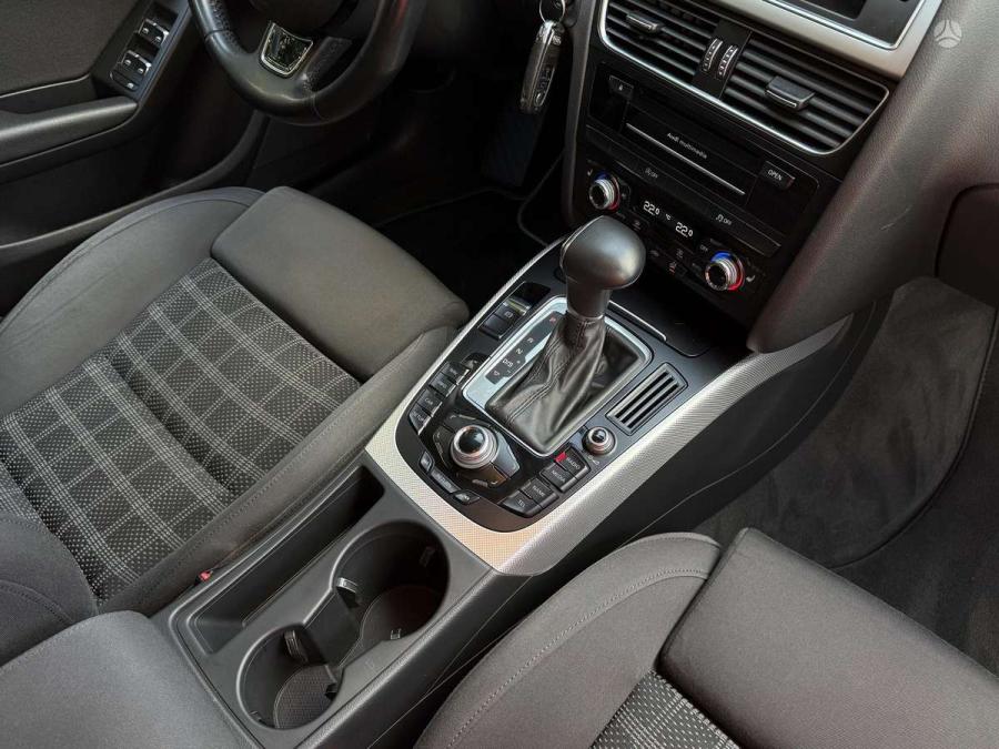 Melns Audi A4 2012 Kretinga, ar dzinēja tilpumu 1.97 L un nobraukumu 260 tūkst. km par 7999 €, foto 22 vietnē AUTOMOTO.COM.LV