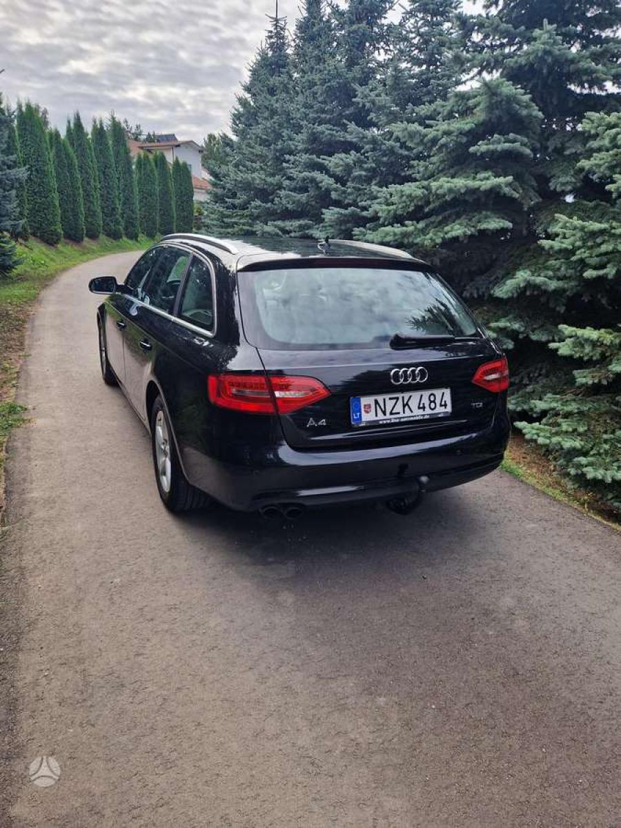 Black Audi A4 2012 in Utena, with an engine capacity of 1.97 L and mileage of 267 thousand km for 7400 €, photo 5 on AUTOMOTO.COM.LV