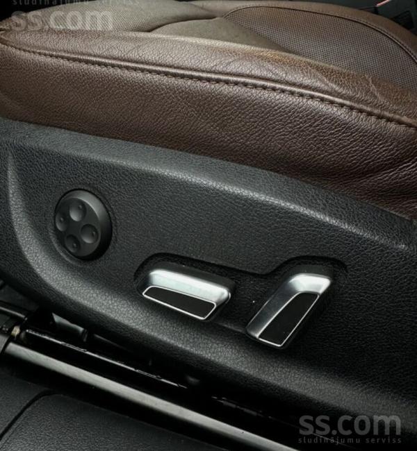 Black Audi A4 2012 in Valmiera, with an engine capacity of 3.00 L and mileage of 248 thousand km for 7200 €, photo 6 on AUTOMOTO.COM.LV