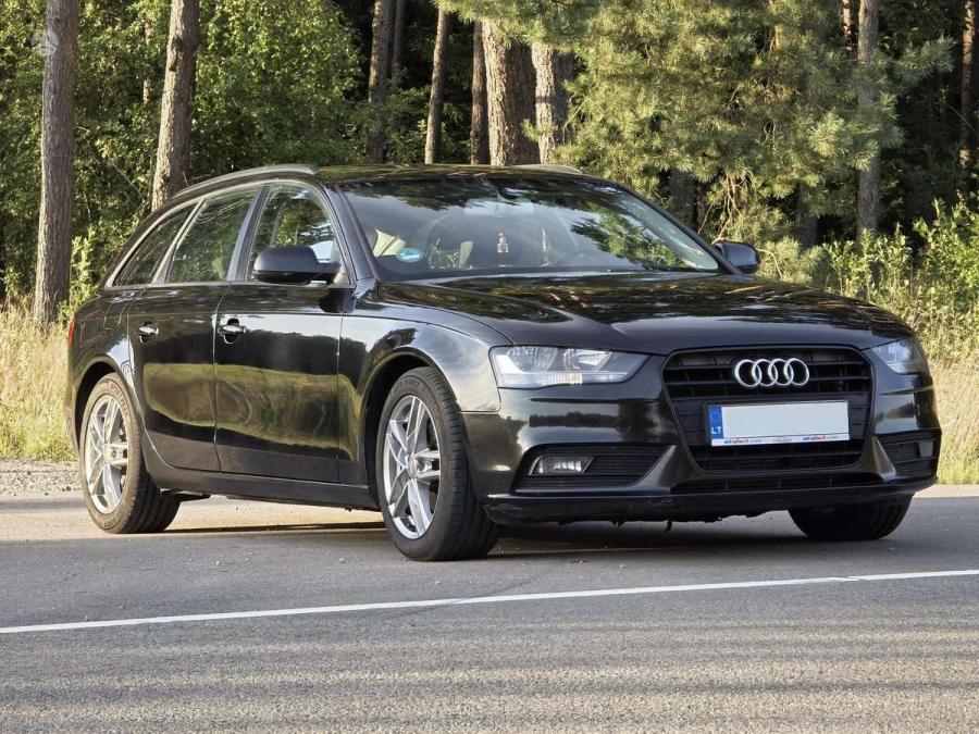Melns Audi A4 2012 Viļņa, ar dzinēja tilpumu 1.97 L un nobraukumu 260 tūkst. km par 6650 €, foto 5 vietnē AUTOMOTO.COM.LV