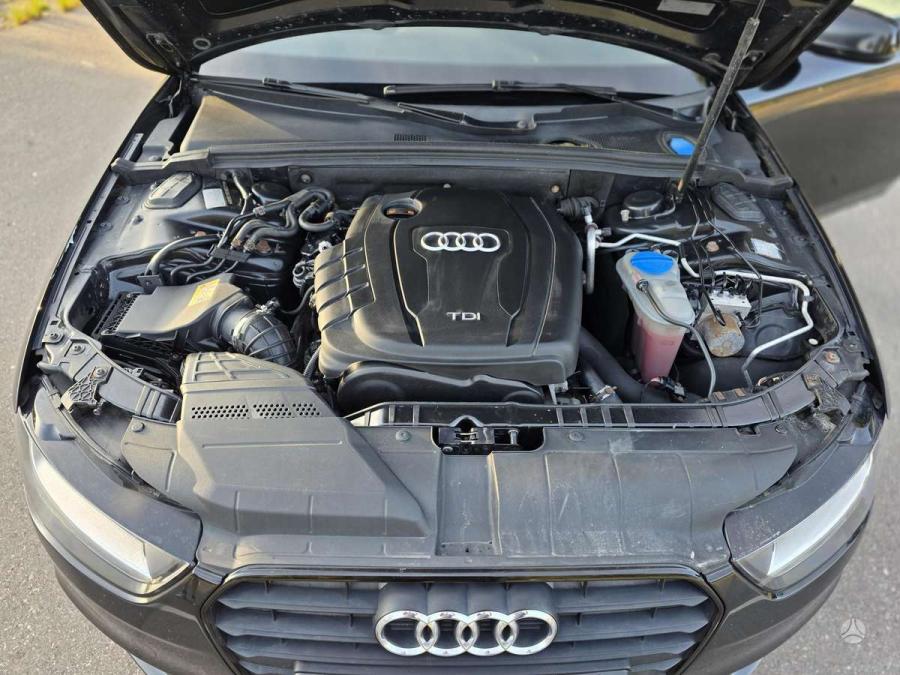 Melns Audi A4 2012 Viļņa, ar dzinēja tilpumu 1.97 L un nobraukumu 260 tūkst. km par 6650 €, foto 15 vietnē AUTOMOTO.COM.LV