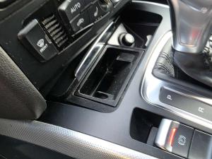 Melns Audi A4 2012 Viļņa, ar dzinēja tilpumu 1.97 L un nobraukumu 260 tūkst. km par 6650 €, foto 18 vietnē AUTOMOTO.COM.LV