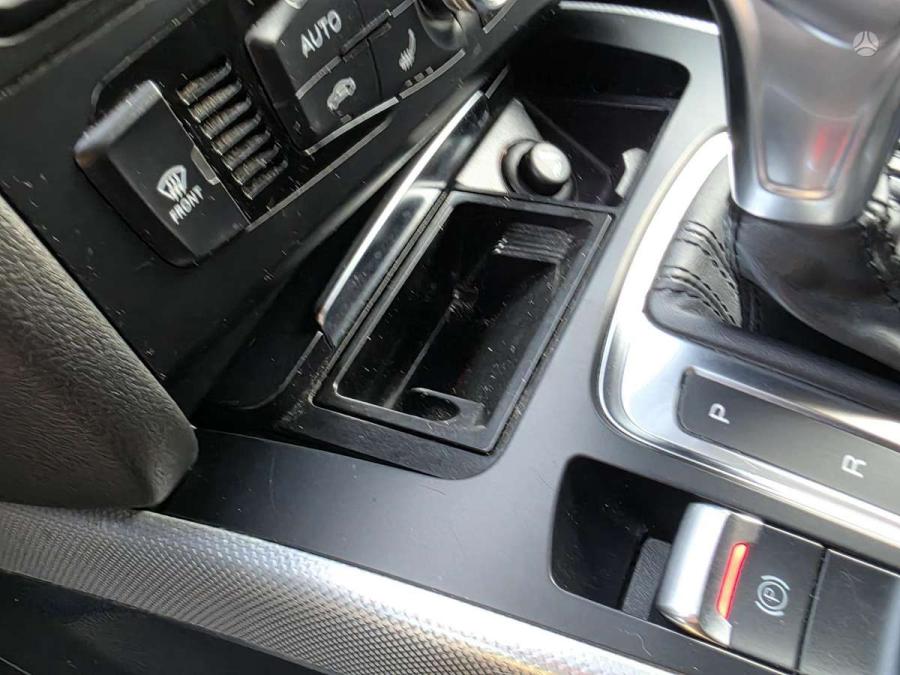 Melns Audi A4 2012 Viļņa, ar dzinēja tilpumu 1.97 L un nobraukumu 260 tūkst. km par 6650 €, foto 18 vietnē AUTOMOTO.COM.LV
