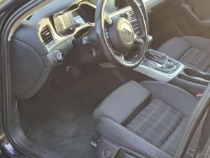 Melns Audi A4 2012 Viļņa, ar dzinēja tilpumu 1.97 L un nobraukumu 260 tūkst. km par 6650 €, foto 25 vietnē AUTOMOTO.COM.LV