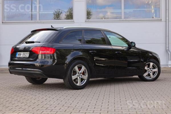 Black Audi A4 2012 in Riga, with an engine capacity of 2.00 L and mileage of 390 thousand km for 5295 €, photo 7 on AUTOMOTO.COM.LV