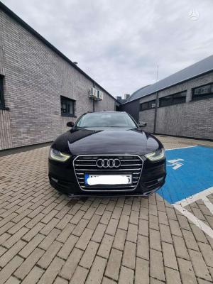 Melns Audi A4 2012 Marijampole, ar dzinēja tilpumu 1.97 L un nobraukumu 400 tūkst. km par 4800 €, foto  vietnē AUTOMOTO.COM.LV