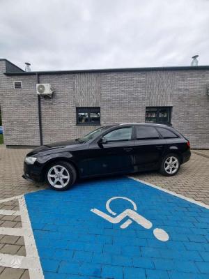 Melns Audi A4 2012 Marijampole, ar dzinēja tilpumu 1.97 L un nobraukumu 400 tūkst. km par 4800 €, foto 13 vietnē AUTOMOTO.COM.LV