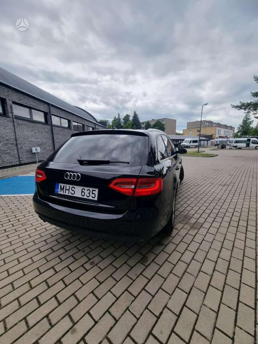 Melns Audi A4 2012 Marijampole, ar dzinēja tilpumu 1.97 L un nobraukumu 400 tūkst. km par 4800 €, foto 29 vietnē AUTOMOTO.COM.LV