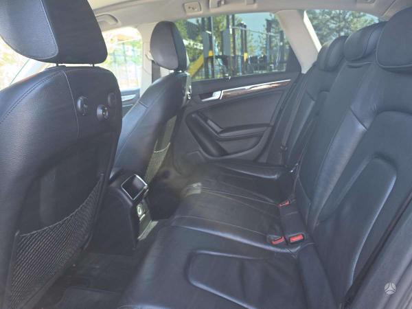 Black Audi A4 2012 in Kaunas, with an engine capacity of 1.97 L and mileage of 331 thousand km for 4990 €, photo 10 on AUTOMOTO.COM.LV