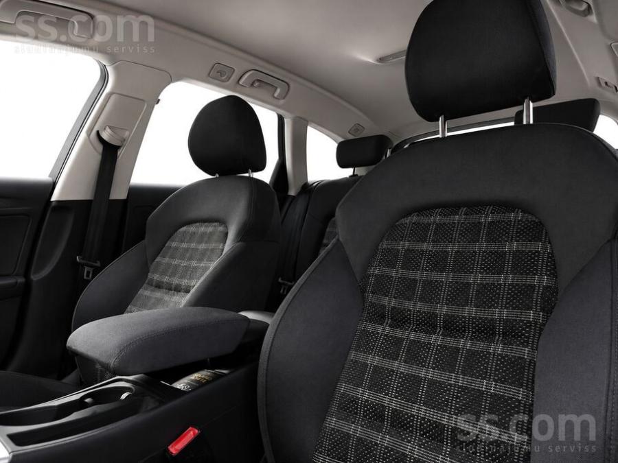 Black Audi A4 2012 in Riga, with an engine capacity of 1.80 L and mileage of 192 thousand km for 6990 €, photo 10 on AUTOMOTO.COM.LV