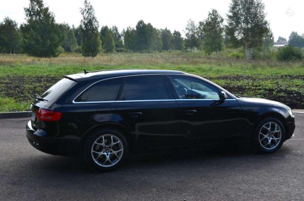 Melns Audi A4 2012 Šauļi, ar dzinēja tilpumu 1.97 L un nobraukumu 290 tūkst. km par 5300 €, foto 10 vietnē AUTOMOTO.COM.LV
