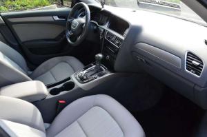 Black Audi A4 2012 in Siauliai, with an engine capacity of 1.97 L and mileage of 290 thousand km for 5300 €, photo 30 on AUTOMOTO.COM.LV