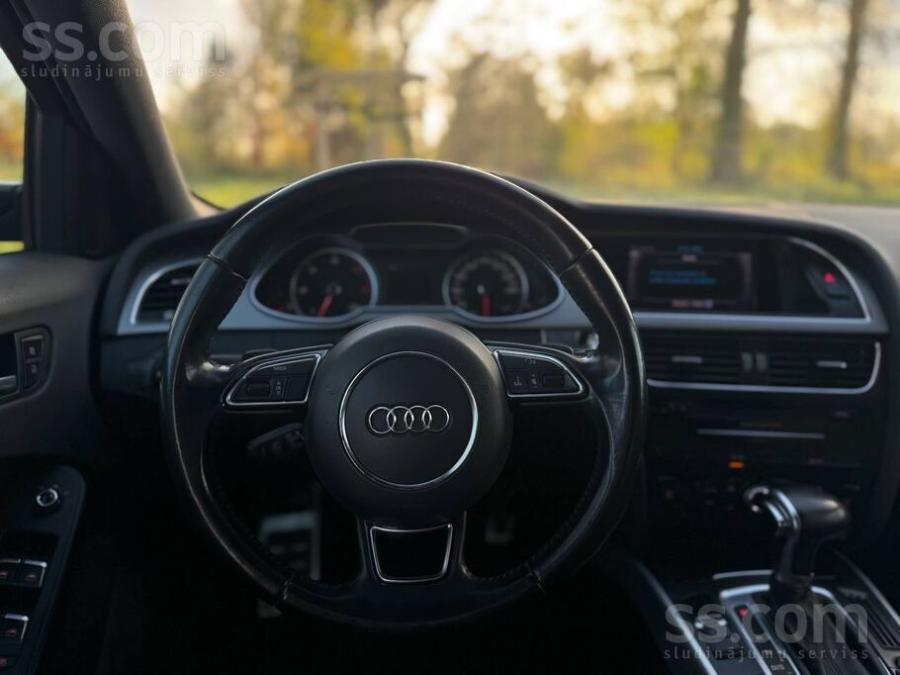 Black Audi A4 2012 in Riga, with an engine capacity of 3.00 L and mileage of 260 thousand km for 7950 €, photo 22 on AUTOMOTO.COM.LV